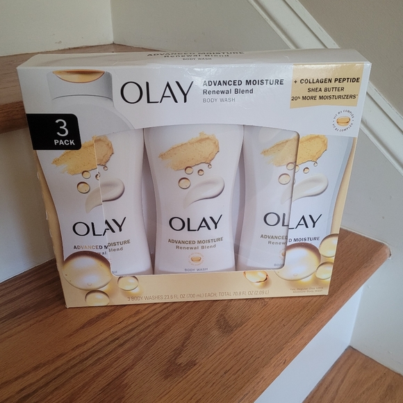 OLAY | Bath & Body | New Olay Body Wash Advanced Moisture 3 Bottles 236 ...